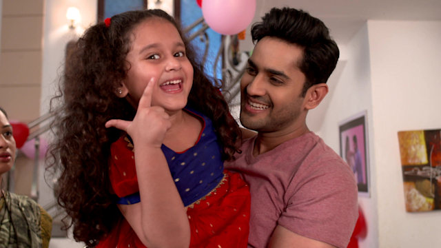 Watch Sukh Mhanje Nakki Kay Asta Full Episode 683 Online in HD on Hotstar