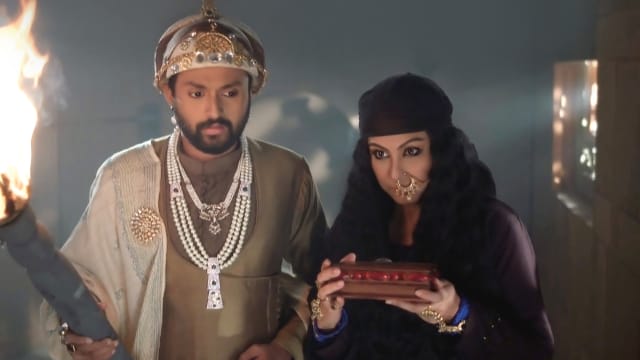 Ami Sirajer Begum - Watch Episode 22 - Ghaseti to Kill Lutfunnisa! on ...