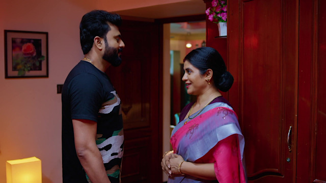 Watch Chempaneer Poovu Full Episode 9 Online in HD on Hotstar UK