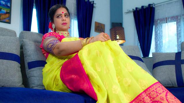 Besuge - Watch Episode 64 - Rajeshwari's Firm Decision on Disney+ Hotstar