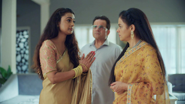 Imlie - Watch Episode 202 - Malini Exposes the Truth on Disney+ Hotstar