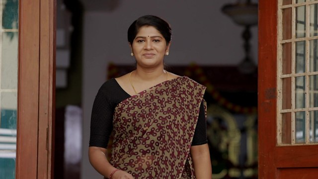 Watch Muthazhagu Season 2 Episode 806 on Disney+ Hotstar