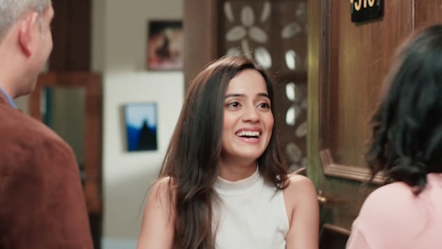 Watch Pandya Store Full Episode 736 Online in HD on Hotstar UK