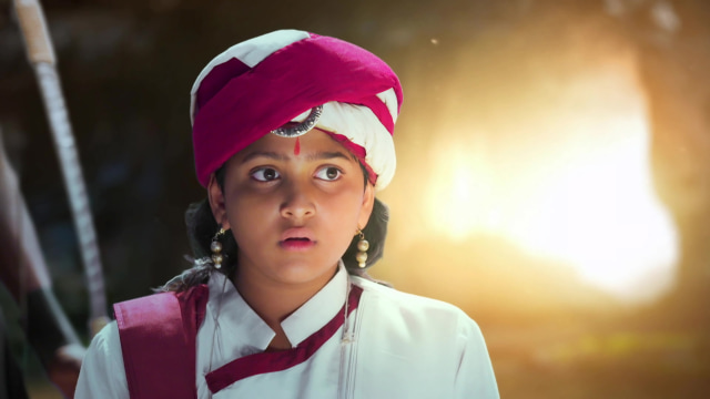 Rudhrama Devi - Watch Episode 93 - Veera, Rudrudu in Trouble on Disney+ ...