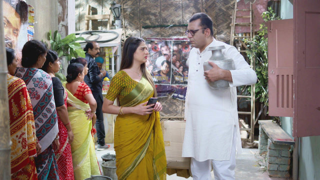 Khelaghor - Watch Episode 221 - Barun's Concern for Purna on Disney+ ...