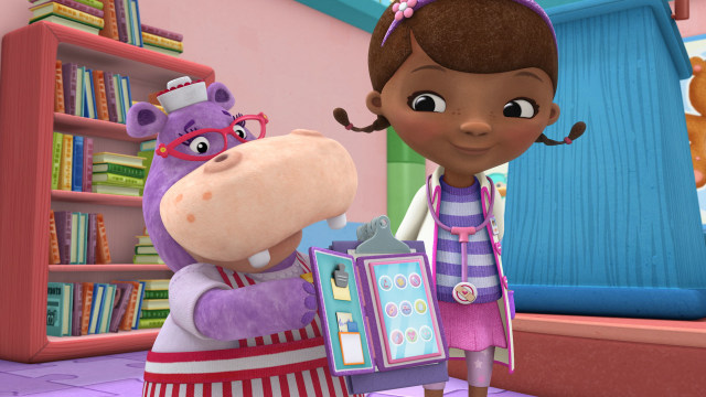 Nonton Doc Mcstuffins Season 4 Episode 3 First Day Of Med School Stuffy Gets His Scrubs Di