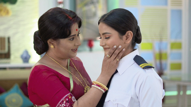 Titli - Watch Episode 364 - Titli's Heroic Return on Disney+ Hotstar