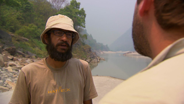 Nonton Monster Fish Season 3 Episode 7 - India's River Devil di Disney+ ...