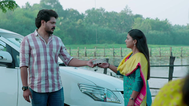 Watch Chempaneer Poovu Full Episode 23 Online in HD on Hotstar CA