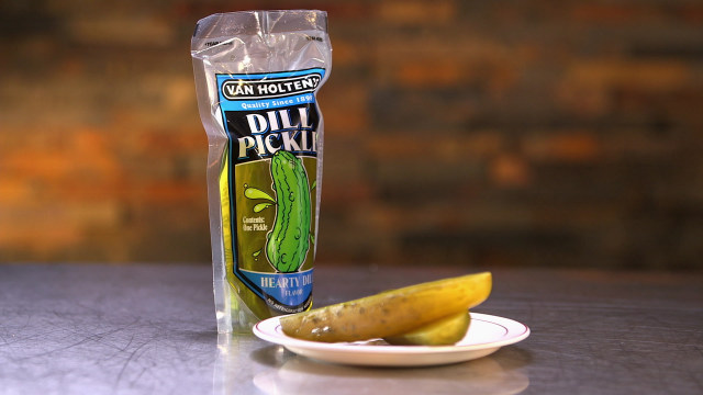 Nonton Food Factory Season 3 Episode 12 - Pickles & Maple Syrup di ...