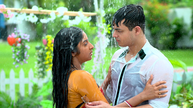 Watch Anurager Chhowa Full Episode 390 Online in HD on Hotstar UK Watch Anurager Chhowa Full Episode 390 Online in HD on Hotstar UK