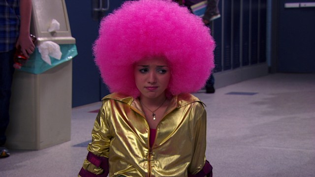 Watch Jessie Season 2 Episode 16 on Disney+ Hotstar