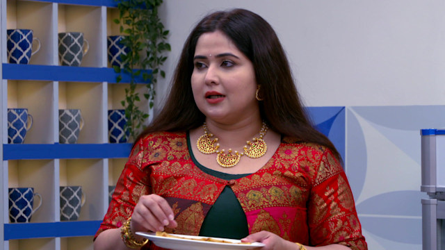 Bombat Bhojana - Watch Episode 239 - Anupama Bhat Tries Rasabhari Aalu ...