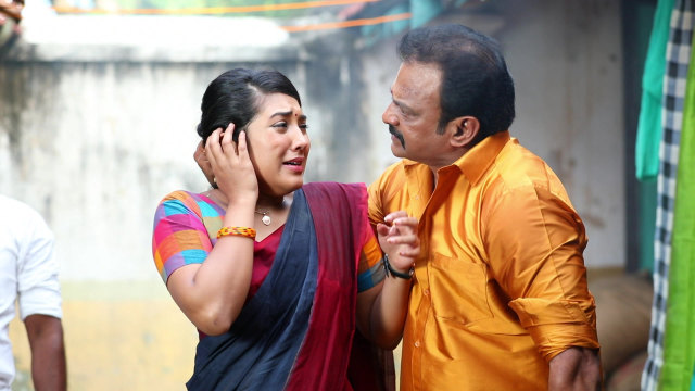 Senthoora Poove - Watch Episode 11 - Pandian's Ruthlessness on Disney+ ...