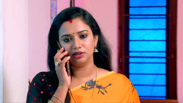 Pournamithinkal - Watch Episode 110 - Pournami Challenges Annie on Hotstar