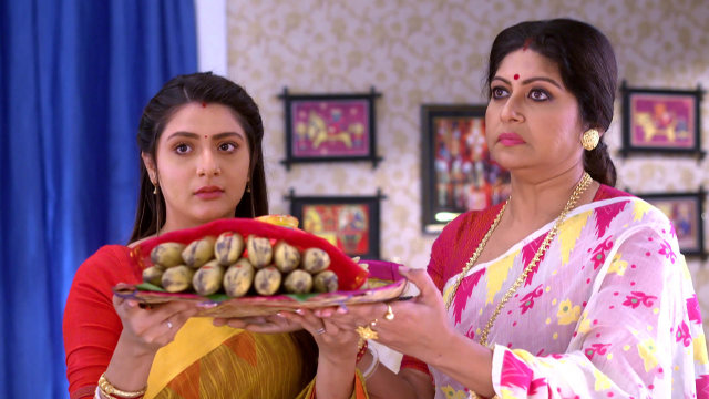 Khelaghor - Watch Episode 394 - Purna Stays Strong on Disney+ Hotstar