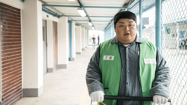 Nonton Prison Playbook Season 1 Episode 1 - Episode 1 di Disney+ Hotstar Nonton Prison Playbook Season 1 Episode 1 - Episode 1 di Disney+ Hotstar