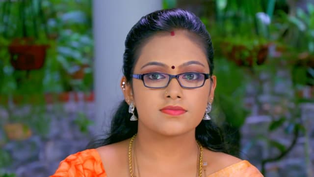 Watch Kasthooriman Full Episode 307 Online in HD on Hotstar UK