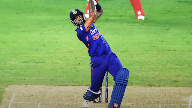 Watch 2022: 26 off 6! SKY Demolishes Haroon from Men's T20 Asia Cup on ...