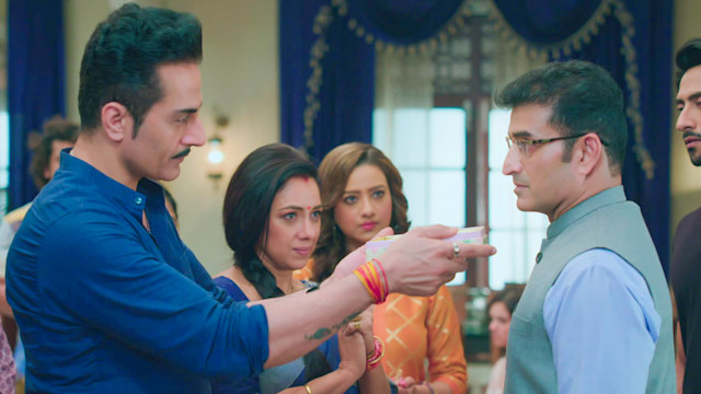 Watch Anupama Full Episode 1084 Online in HD on Hotstar CA