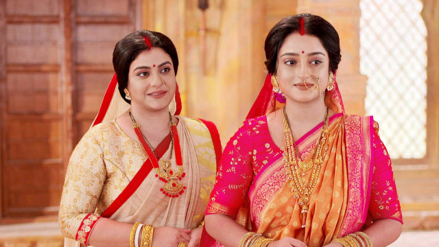 Shreekrishnabhakto Meera - Watch Episode 83 - Meera's Miraculous Save ...