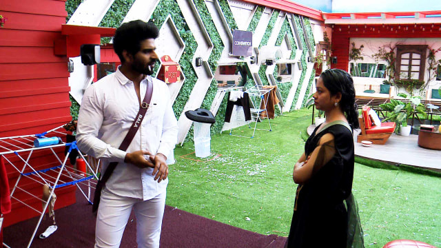 Suruthi Speaks Against Bala - Disney+ Hotstar