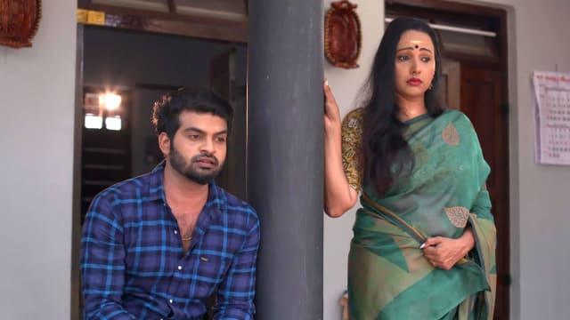 Pournamithinkal - Watch Episode 44 - Anand in Grief on Disney+ Hotstar