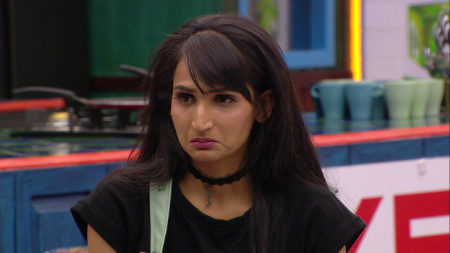 S3E1 - Dimple Bhal's Day - Disney+ Hotstar