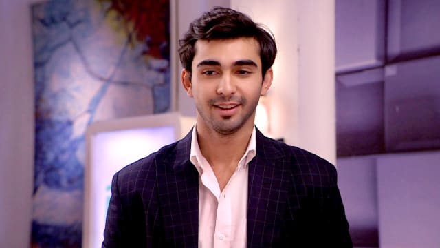 Adi-Aliya's Cross Connection! - Disney+ Hotstar
