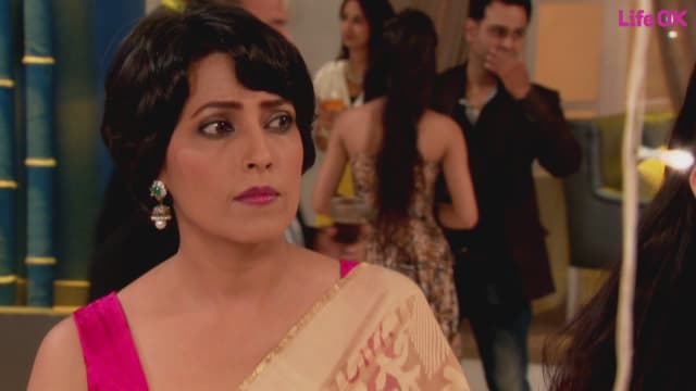 Watch Gustakh Dil Full Episode 2 Online in HD on Hotstar CA