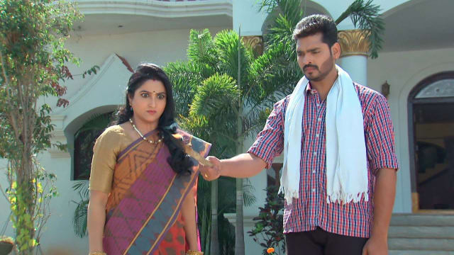 Sundarakanda - Watch Episode 103 - Meenakshi, A Murderer? on Disney+ ...