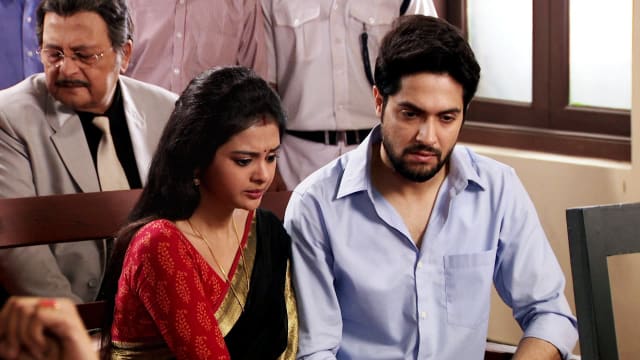 Ichche Nodee - Watch Episode 20 - Will Anurag Win The Case? on Disney+ ...