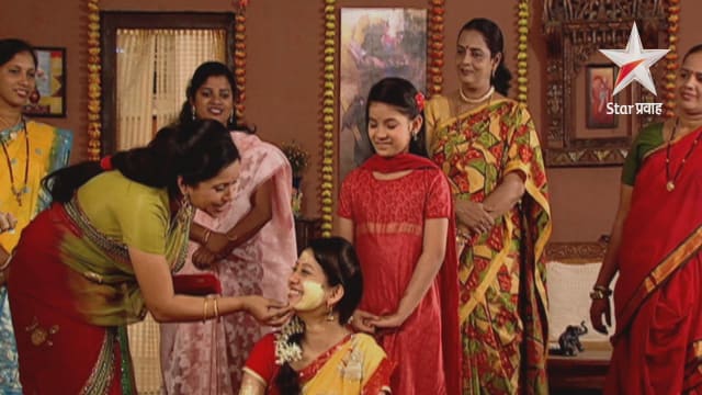Ambat Goad - Watch Episode 25 - Raya, Aboli's Haldi Ceremony on Disney+ ...