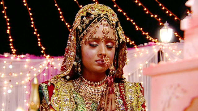 Watch Sapna Babul Ka... Bidaai Full Episode 89 Online in HD on Hotstar US