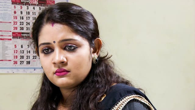 Bharya - Watch Episode 3 - Moujitha Meets Her Mother on Disney+ Hotstar