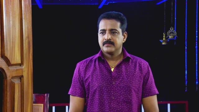 Watch Karuthamuthu Full Episode 26 Online in HD on Hotstar