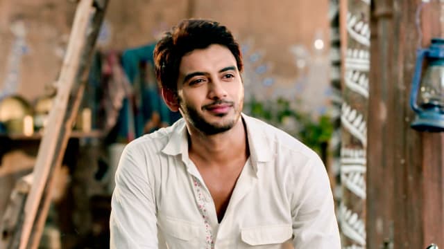 Mounam Sammatham Part 3 - Watch Episode 11 - Arun To Help Suvitha on ...