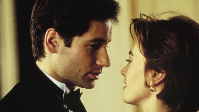 Watch The X-Files Season 1 Episode 12 on Disney+ Hotstar