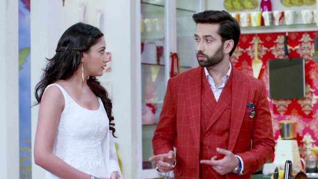 Kadhala Kadhala - Watch Episode 67 - Shivika's Dinner Date on Disney+ ...