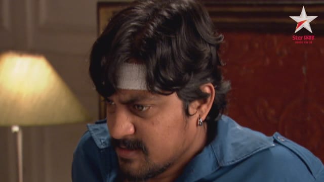 Devyani - Watch Episode 30 - Devyani takes care of Sangram on Hotstar