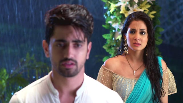 Naamkarann - Watch Episode 8 - Avni Discloses Her Secret on Disney+ Hotstar