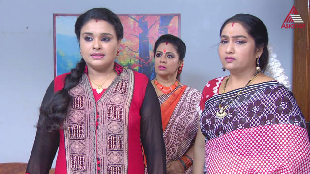 Watch Chandanamazha Full Episode 64 Online in HD on Hotstar UK