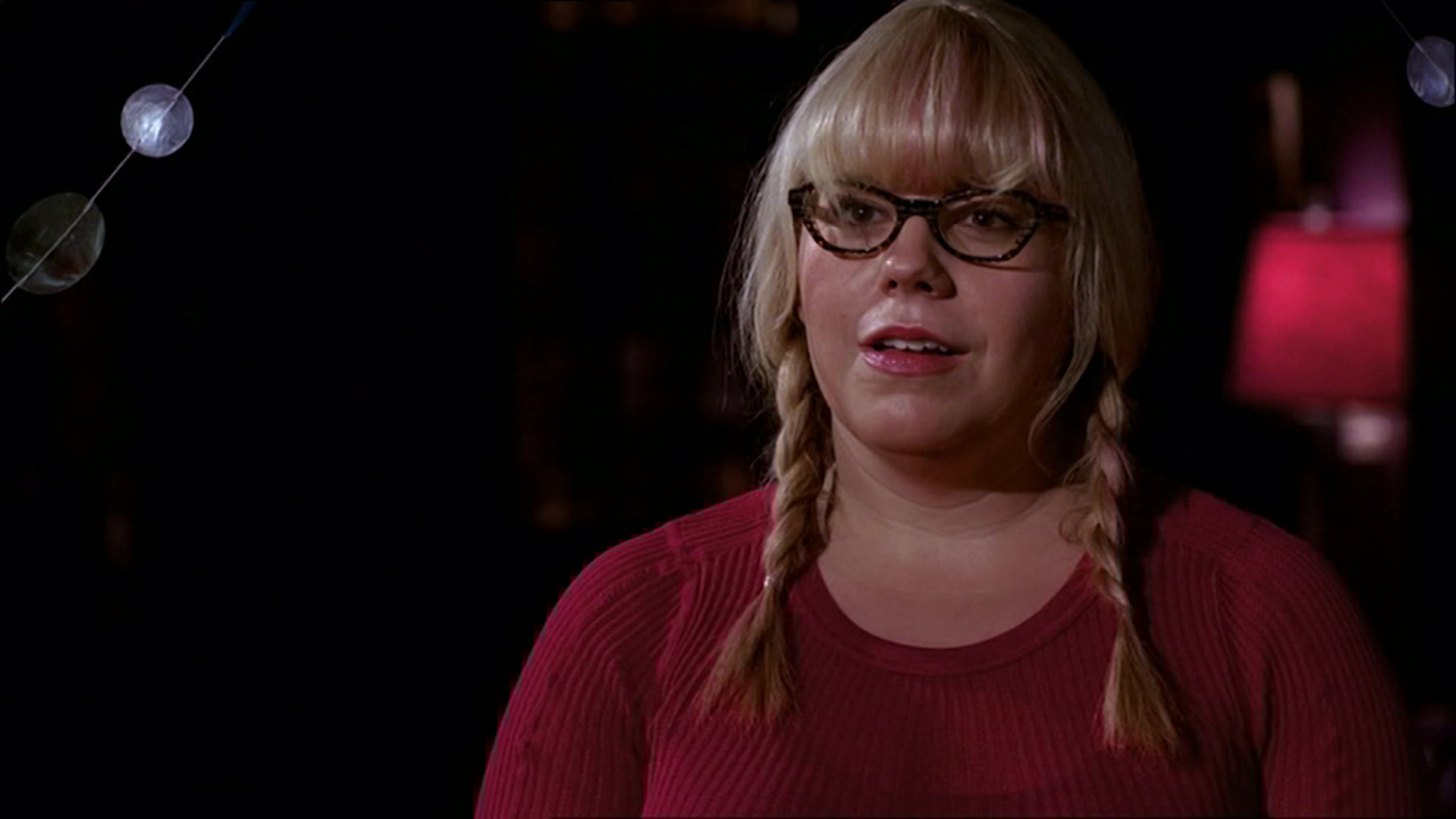 Nonton Penelope Season 3 Episode 9 - Penelope di Disney+