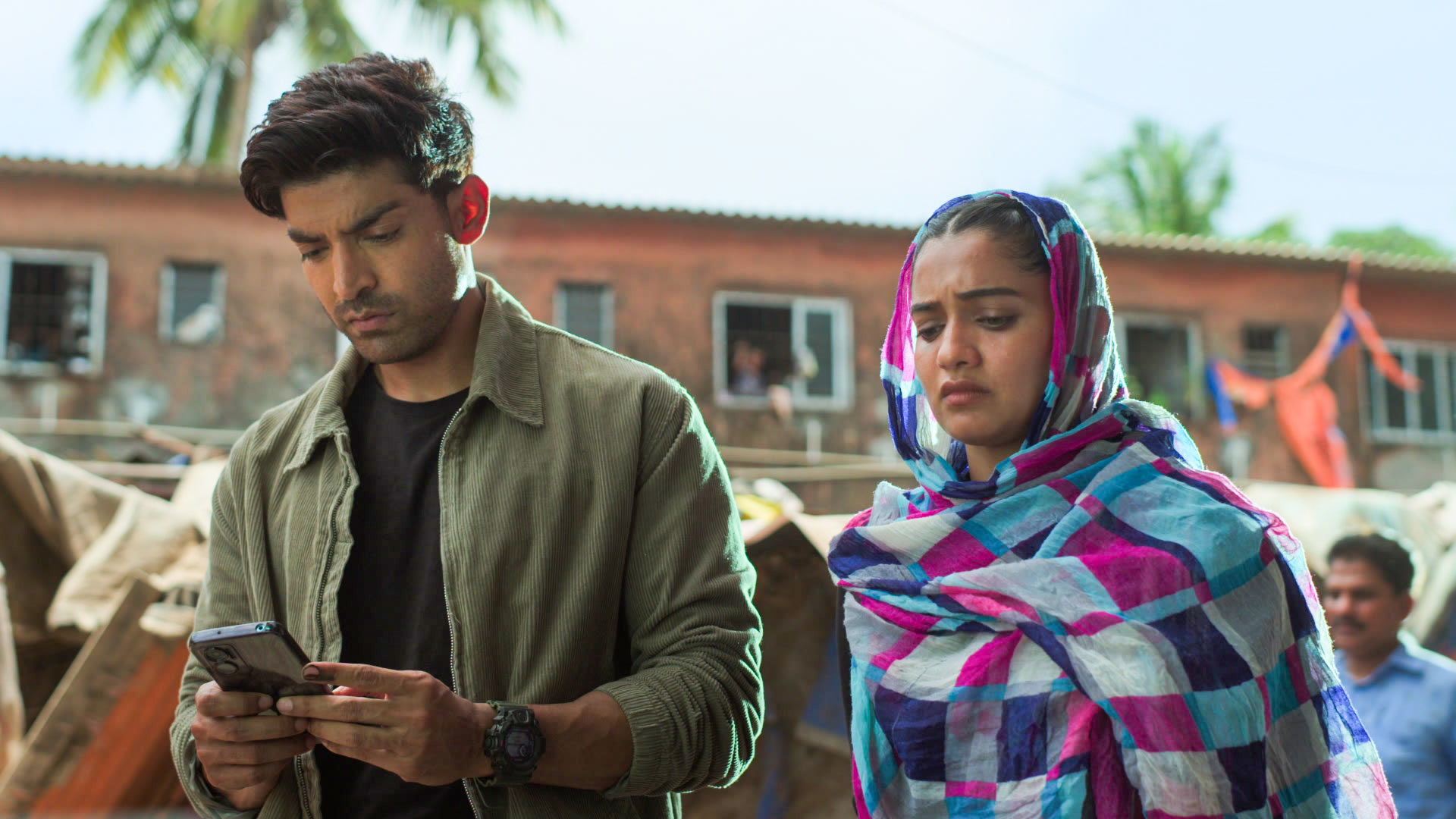 Stream commander-karan-saxena Online | Watcho