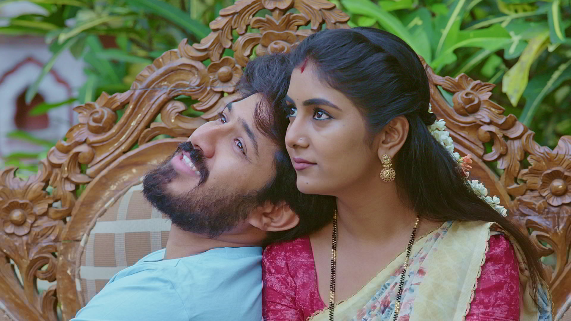 Watch Aase Episode 371 on JioHotstar