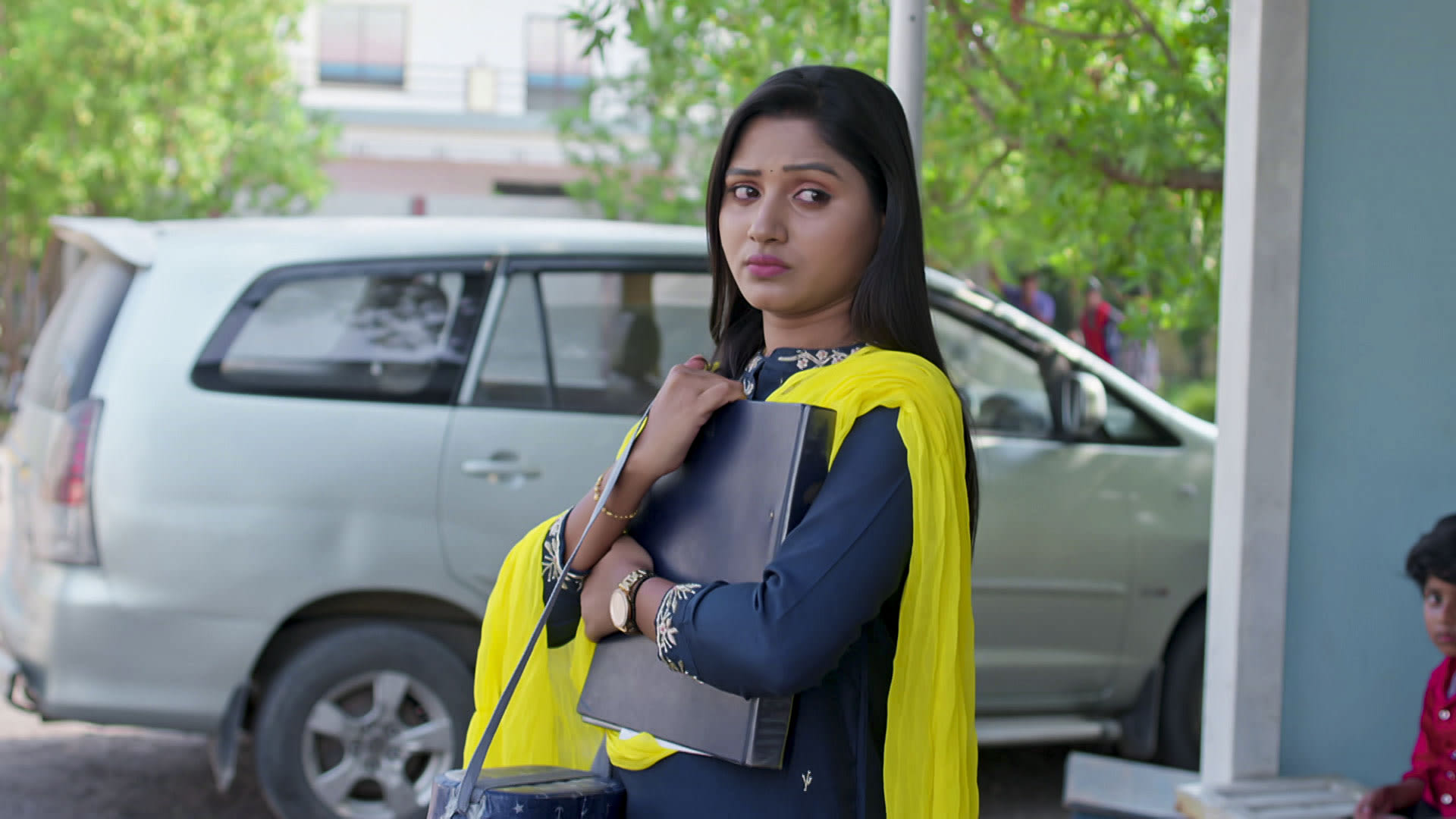 Watch Aragini 2 Episode 649 on JioHotstar
