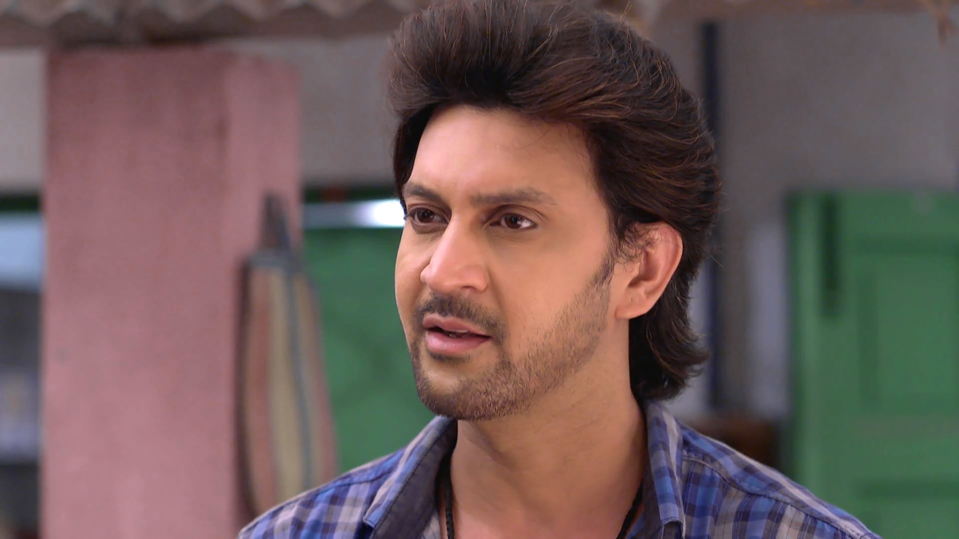 Watch Khelaghor S1 Episode 555 on JioHotstar