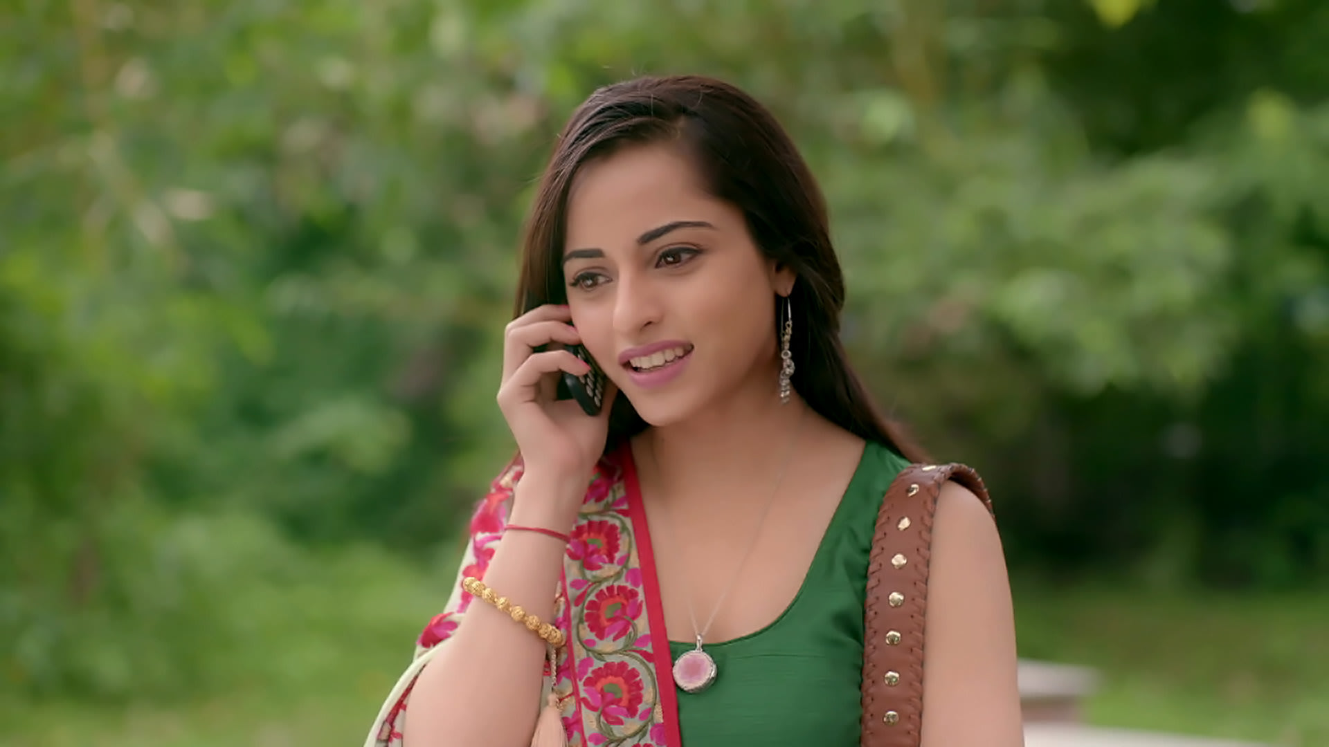 Watch Piya's New Task Online