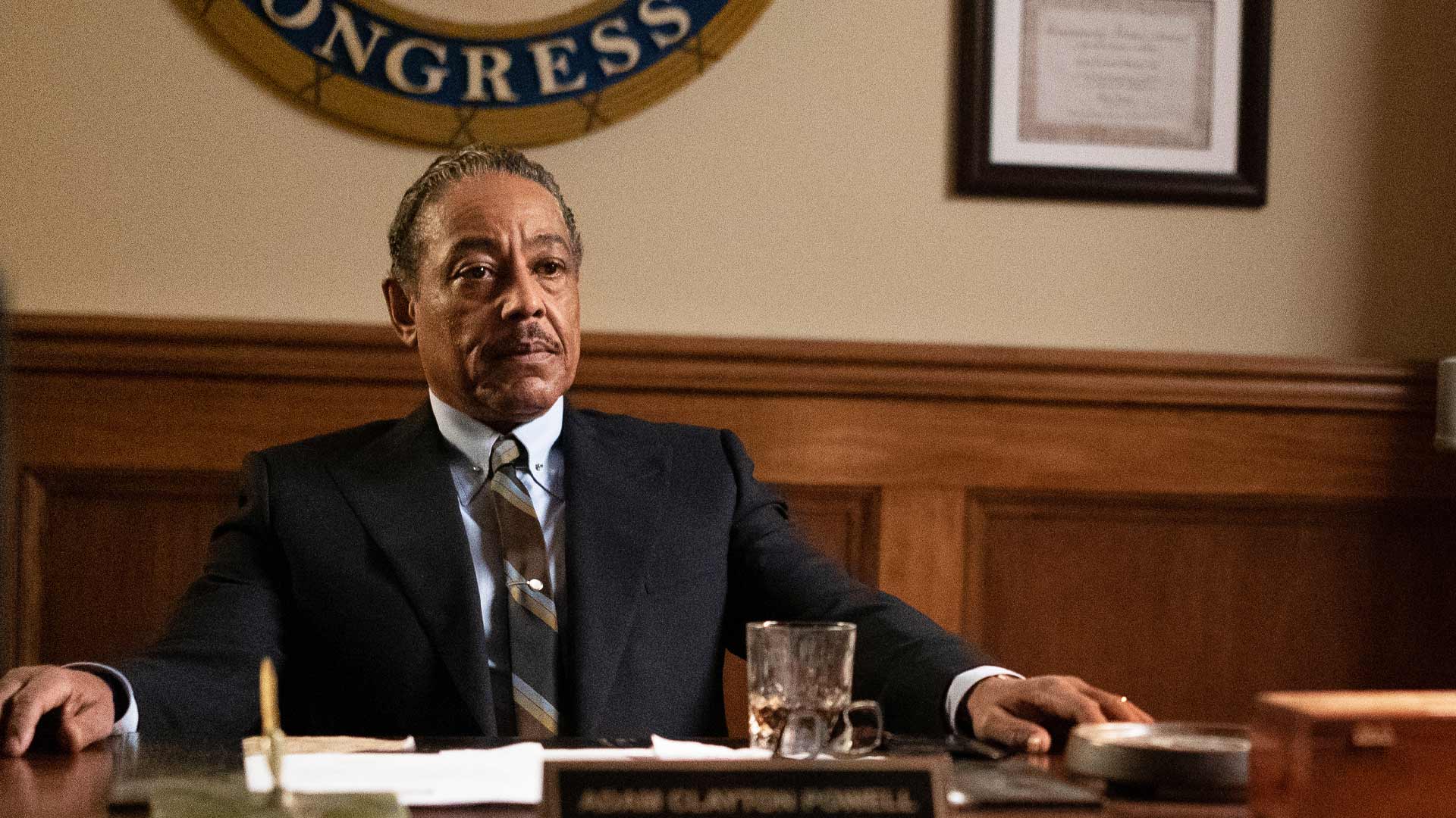 Nonton It's a Small World After All Season 2 Episode 5 - It's a Small ...