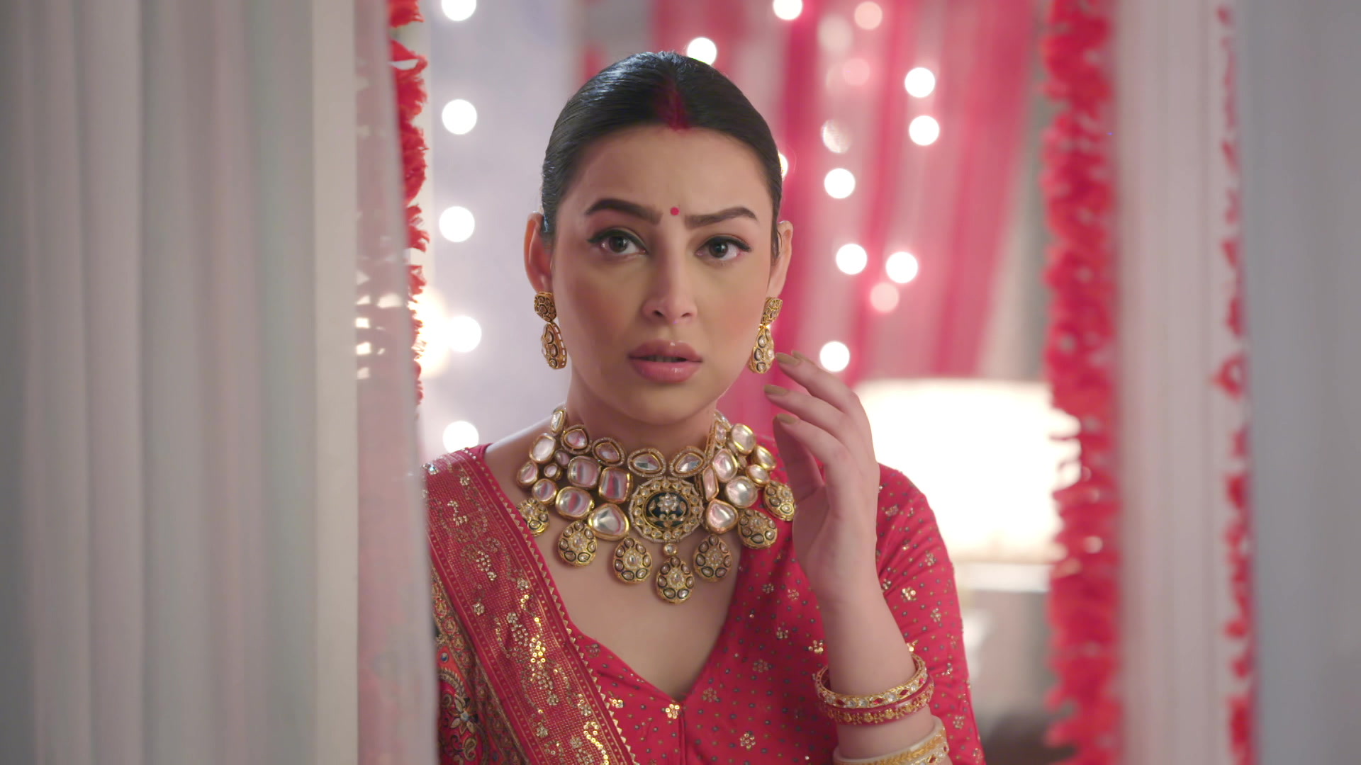 Watch Jhanak S1 Episode 445 on JioHotstar